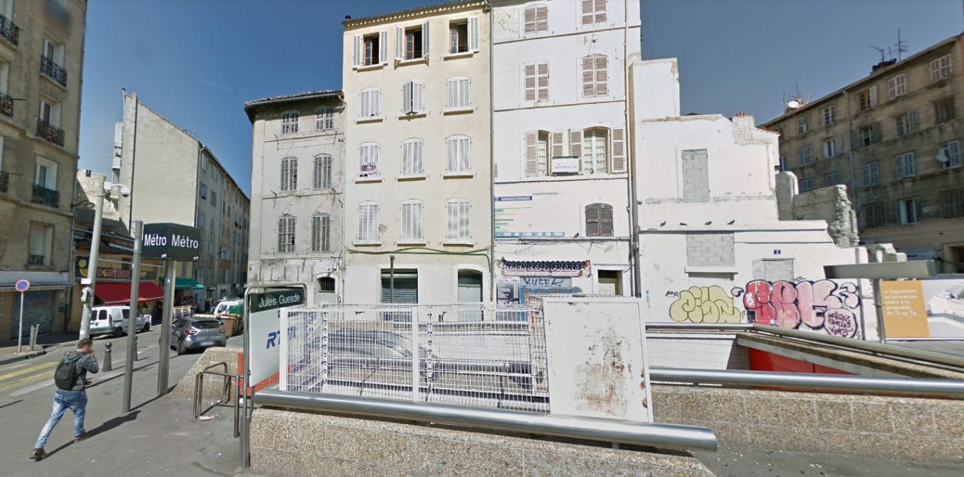 La station de métro Jules-Guesde fermée pour cause d'immeubles voisins en péril - Marsactu