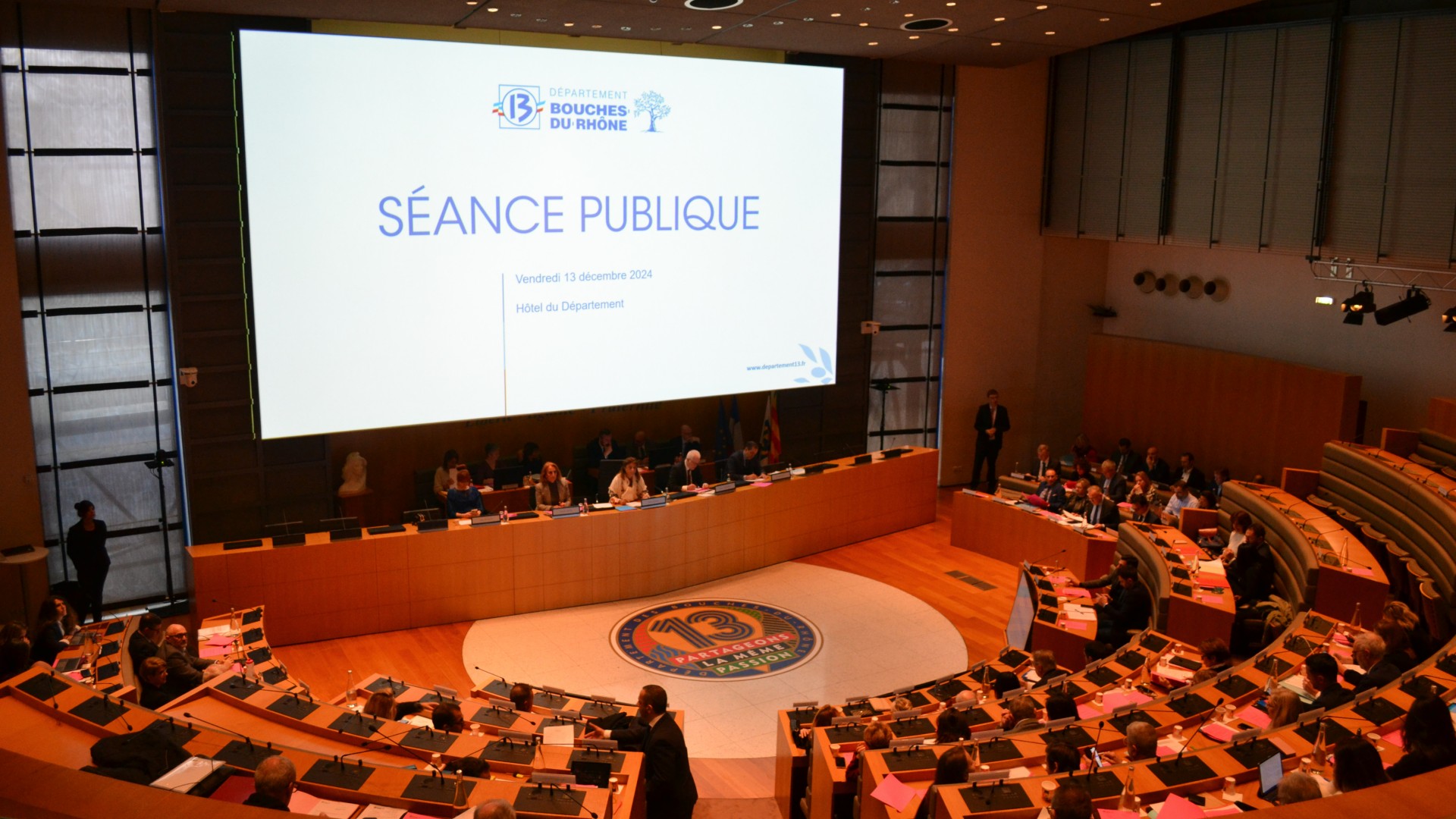 Martine Vassal (DVD) demande la démission des vice-présidents du ...