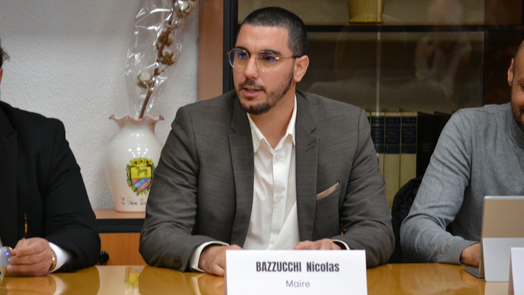 Affaire Bazzucchi : onze élus du conseil municipal de la Penne-sur ...