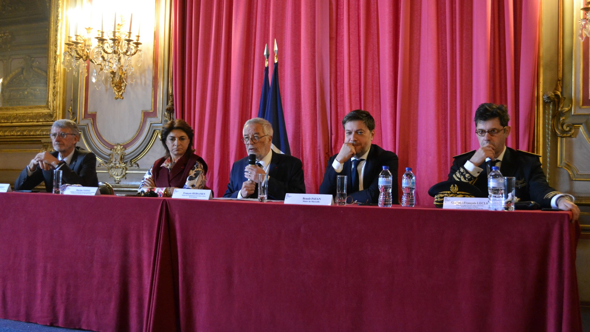 Muselier veut sauver le Centre Bourse avec l'argent de l'État, le ...